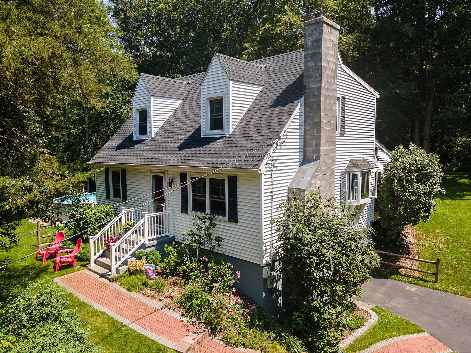176 Beach Rd, Poughquag, NY 12570 | Zillow