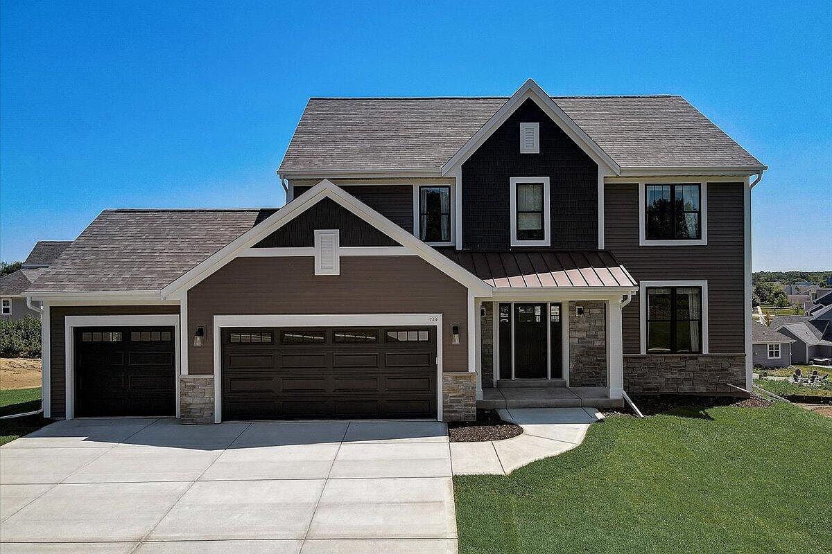 734 Stoecker Farm AVENUE, Village Of Mukwonago, WI 53149 | Zillow