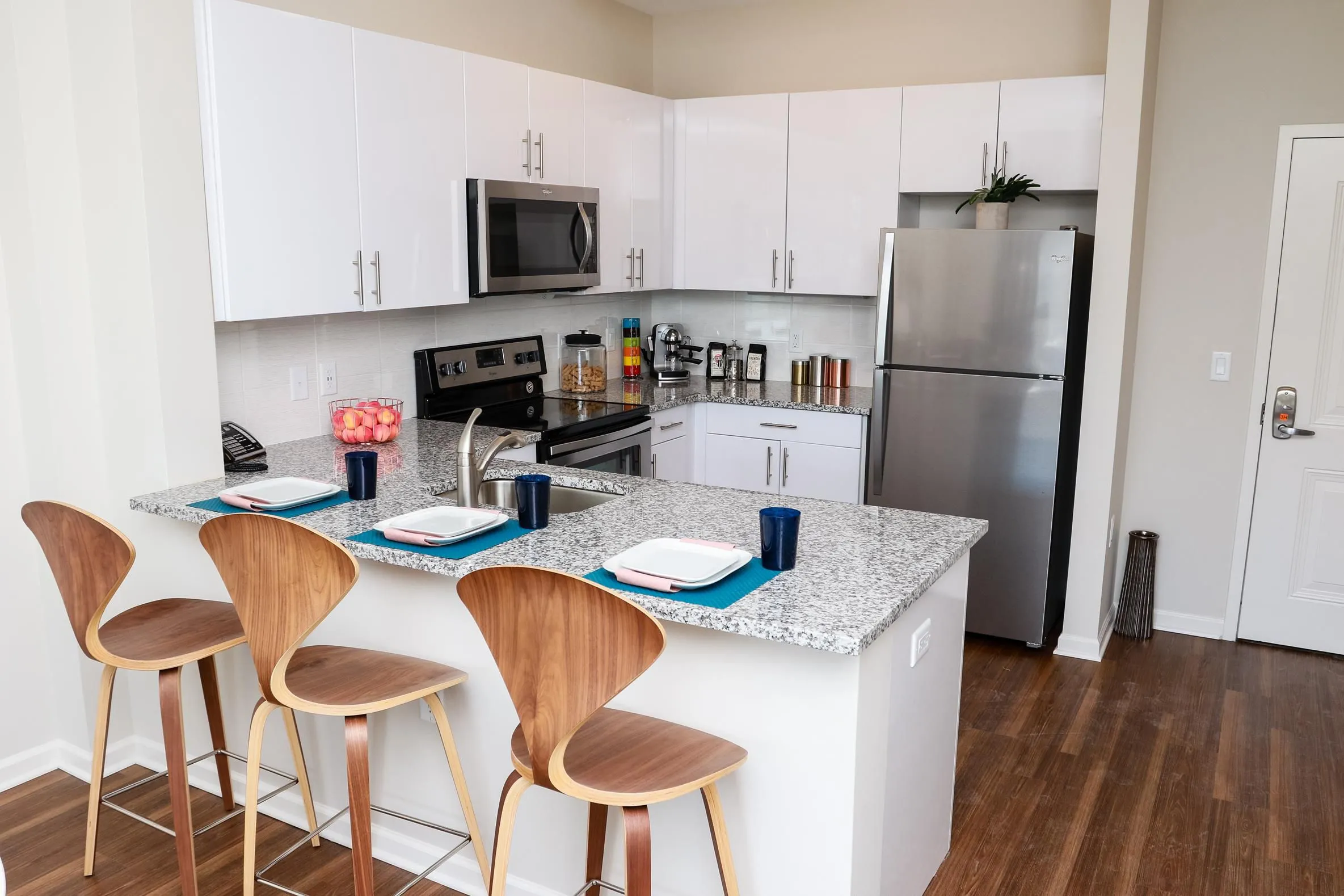 3 Journal Square at 2935 John F Kennedy Boulevard in Journal Square ...