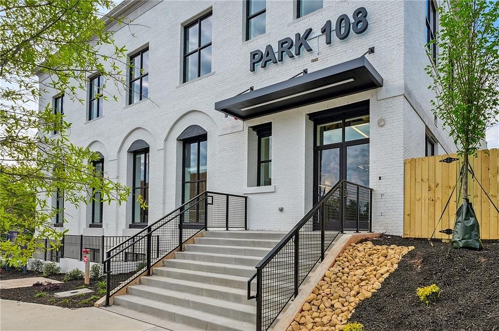 108 Park Pl #204, Decatur, GA 30030 | MLS #7250276 | Zillow