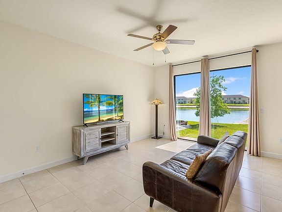 10064 W Villa Cir, Vero Beach, FL 32966 | MLS #268613 | Zillow