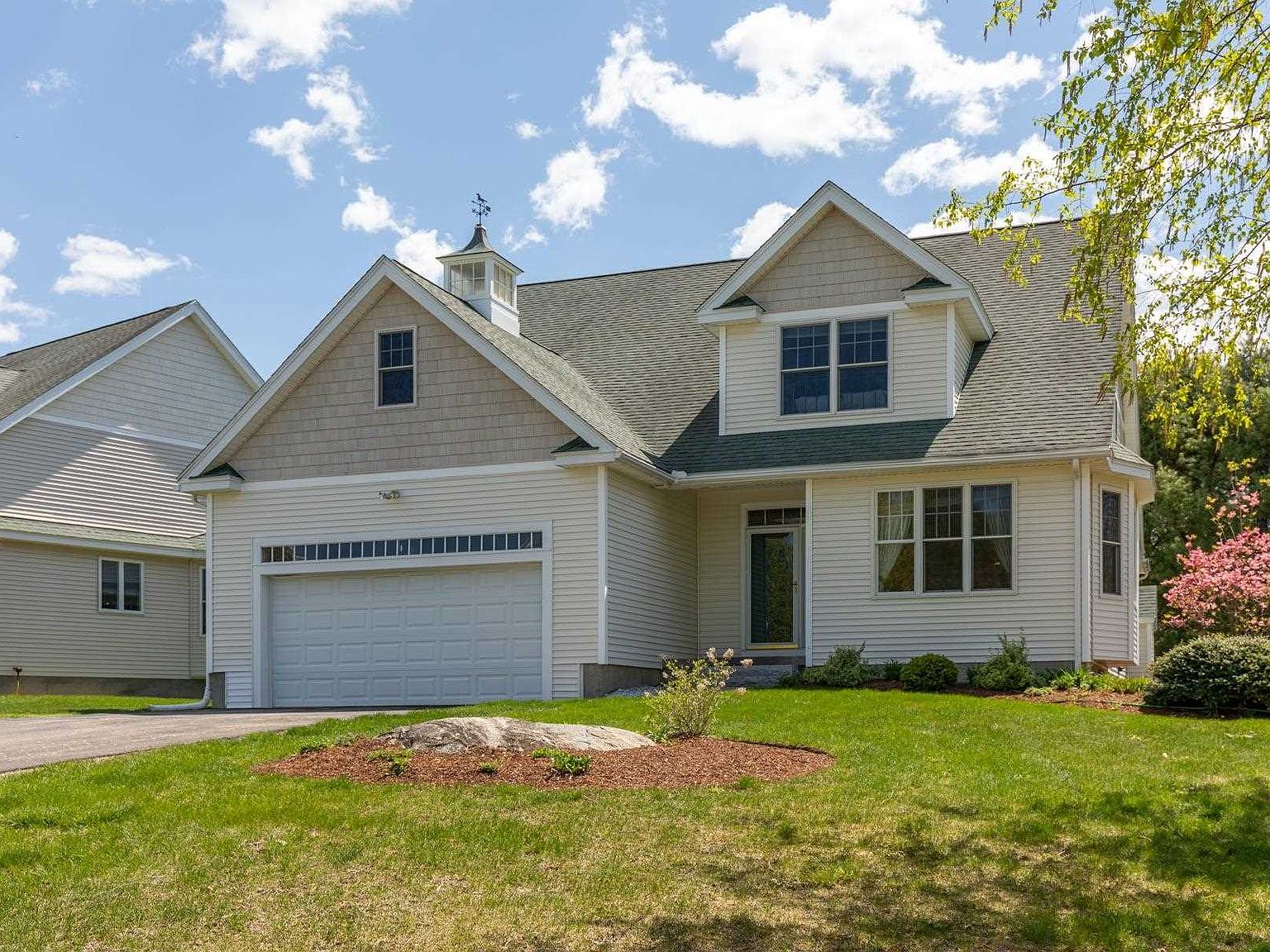 2 Crocketts Way, Stratham, NH 03885 | Zillow