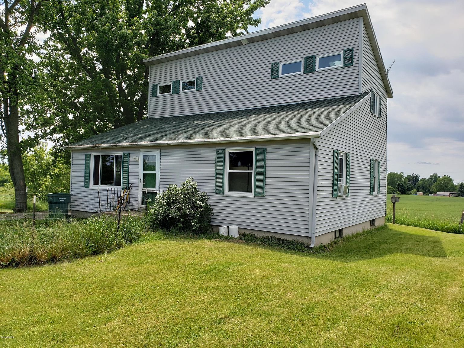 18441 24th Ave, Conklin, MI 49403 | Zillow