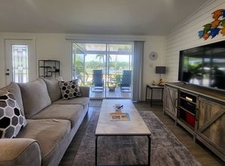 5271 Camelot Dr E #47, Sarasota, FL 34233 | MLS #10732701 | Zillow