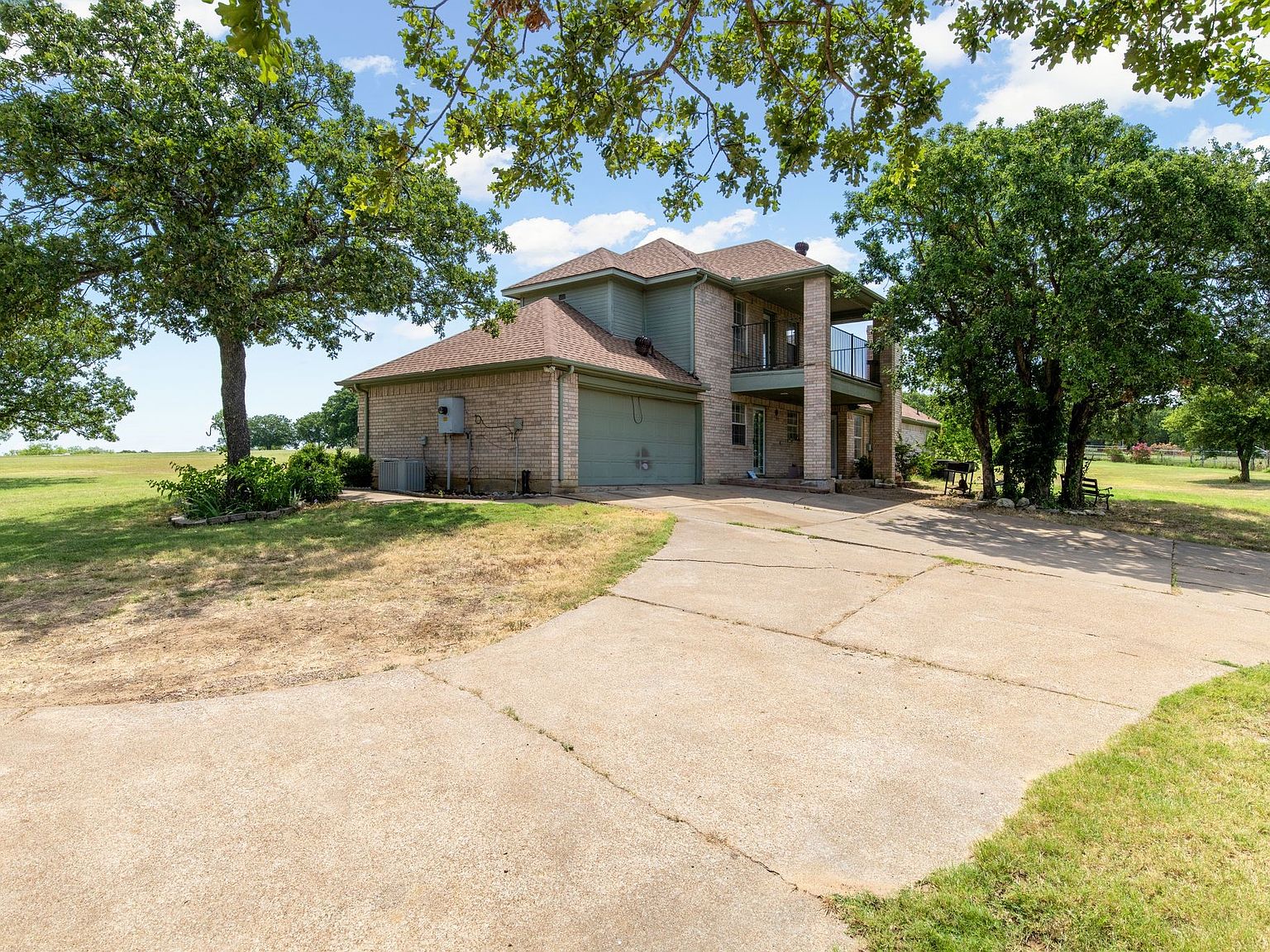 2625 Cheyenne Ln, Crowley, TX 76036 | MLS #20661939 | Zillow