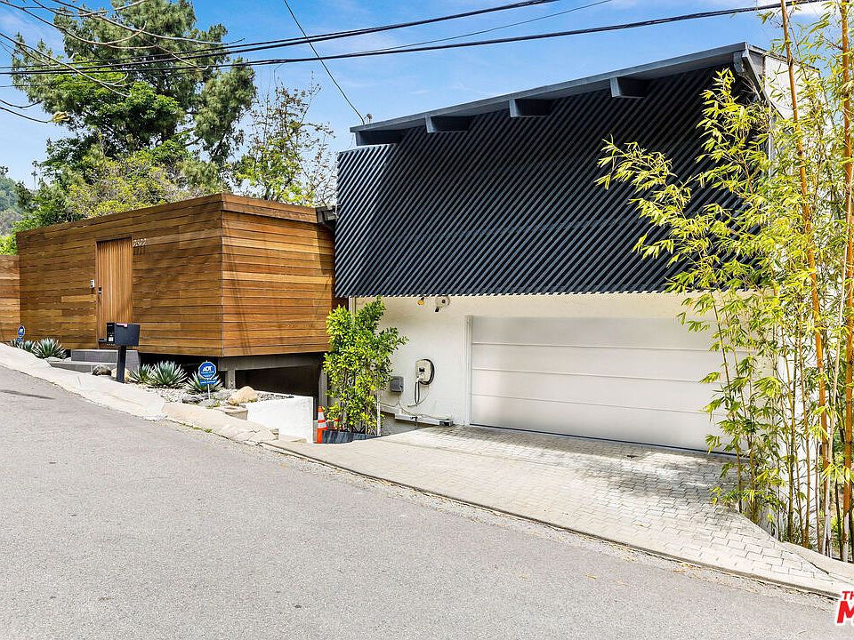 2522 Zorada Dr, Los Angeles, CA 90046 | MLS #23-272979 | Zillow