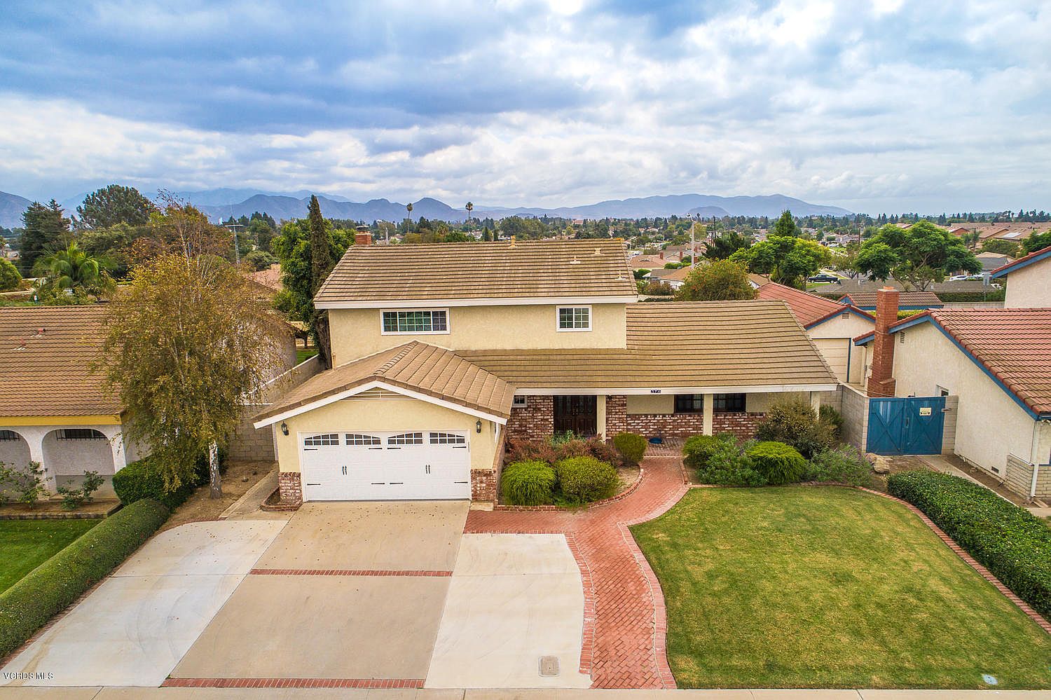 576 E Calle Portilla, Camarillo, CA 93010 | Zillow