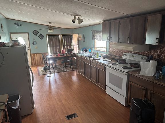 345 Popes Store Rd, Ochlocknee, GA 31773 | Zillow