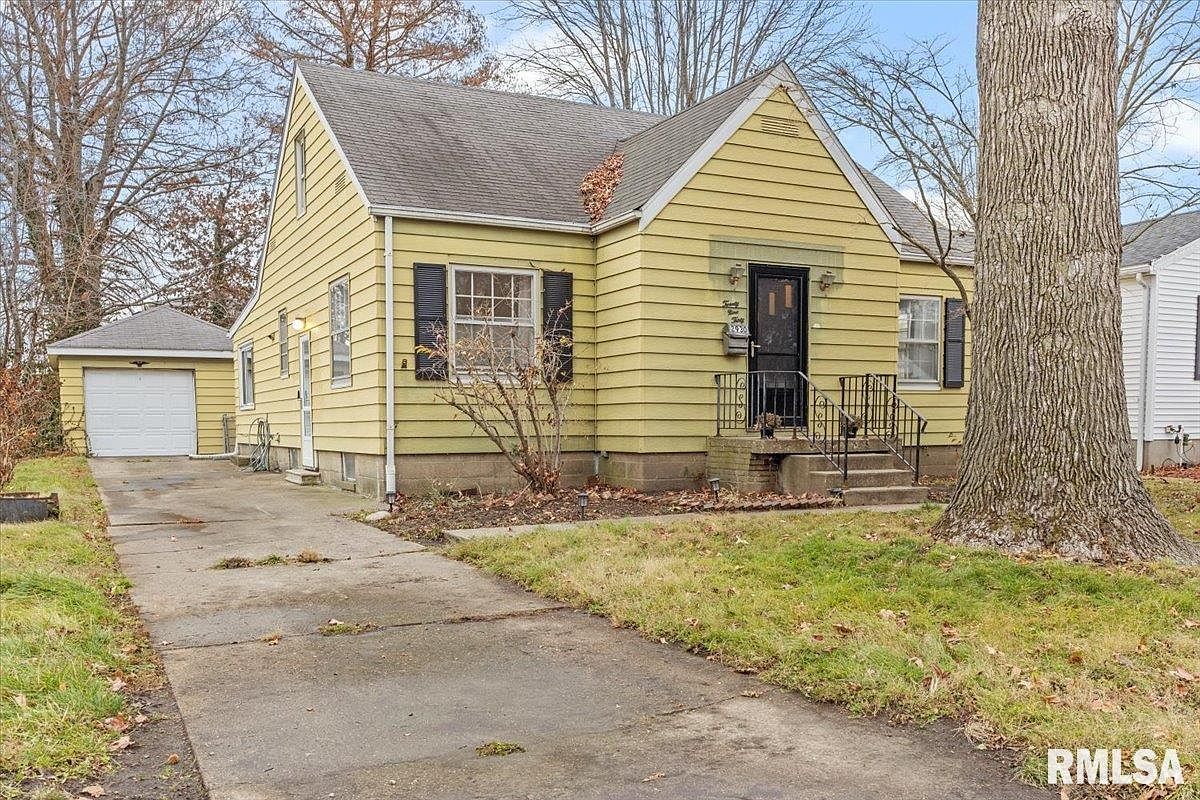 2930 S 5th St, Southern View, IL 62703 | Zillow