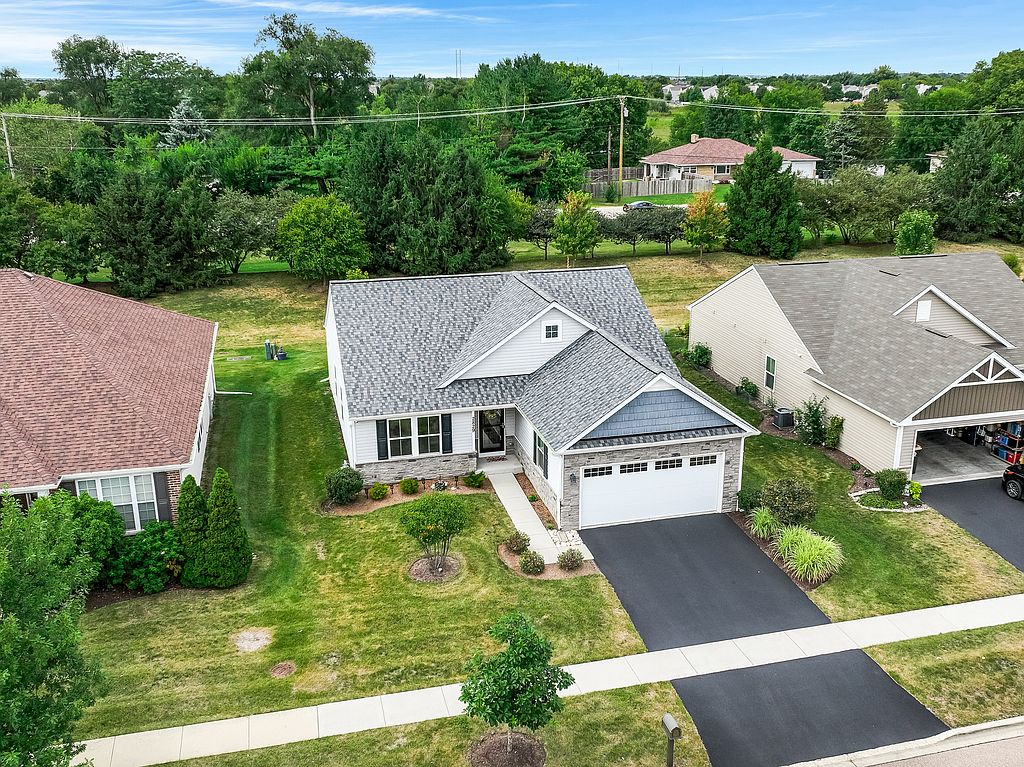 2829 Silver Springs Ct, Yorkville, IL 60560 | Zillow