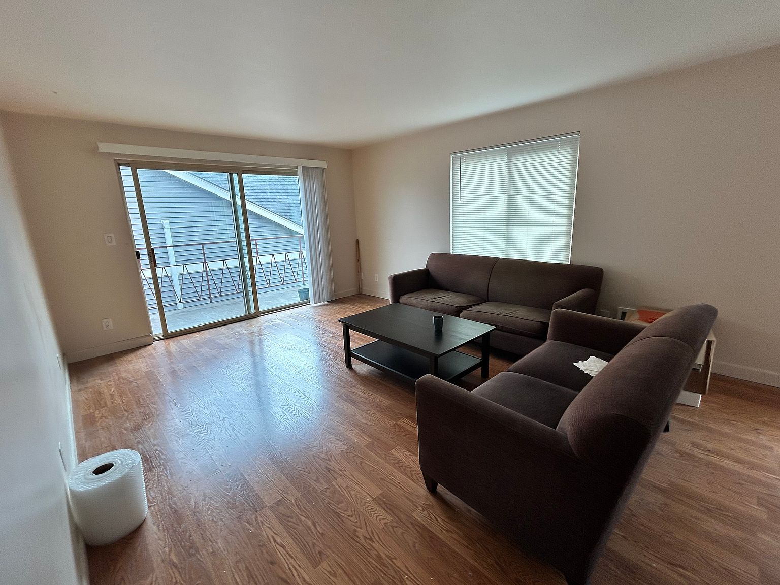 3911 Whitman Ave N APT 301, Seattle, WA 98103 | Zillow