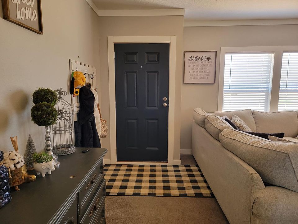 605 8th St, Wellman, TX 79378 | Zillow