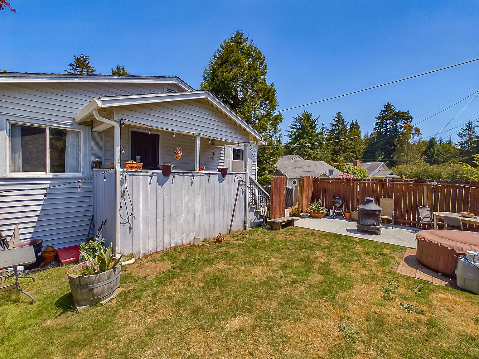 1185 Ridgewood Dr, Eureka, CA 95503 | Zillow