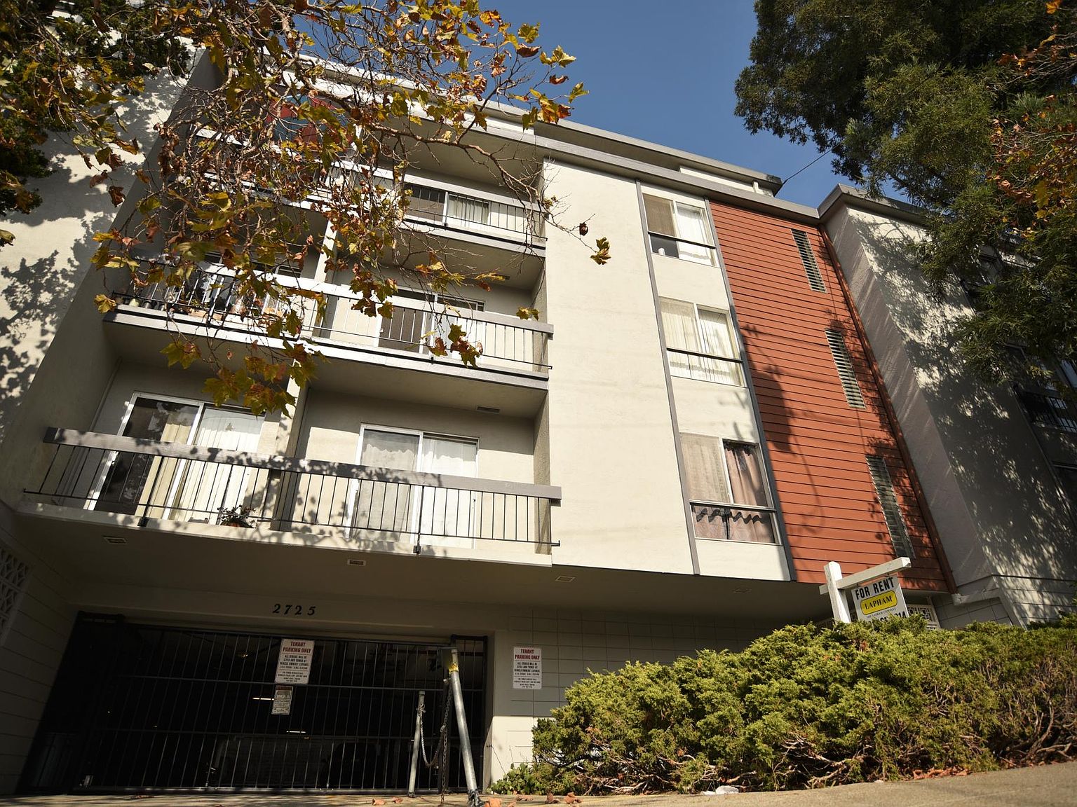 2725 Haste St #302, Berkeley, CA 94704 | Zillow