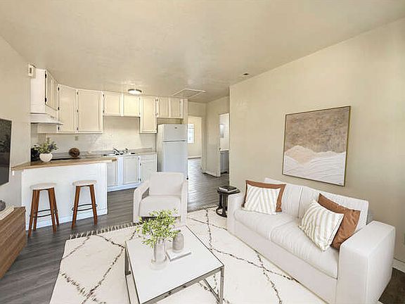 2265 Rachael Ave APT B, San Diego, CA 92139 | Zillow