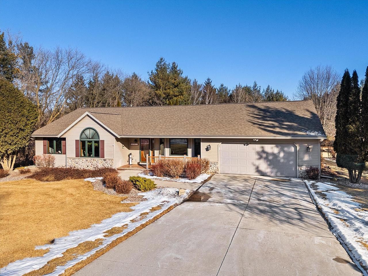 N2753 Windridge DRIVE, Hingham, WI 53093 | Zillow