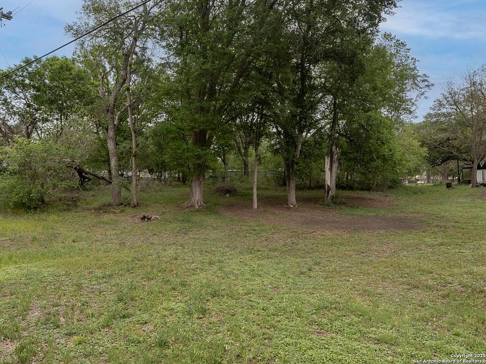 243 Meadow Lake LOT 109, Seguin, TX 78155 | MLS #1863569 | Zillow