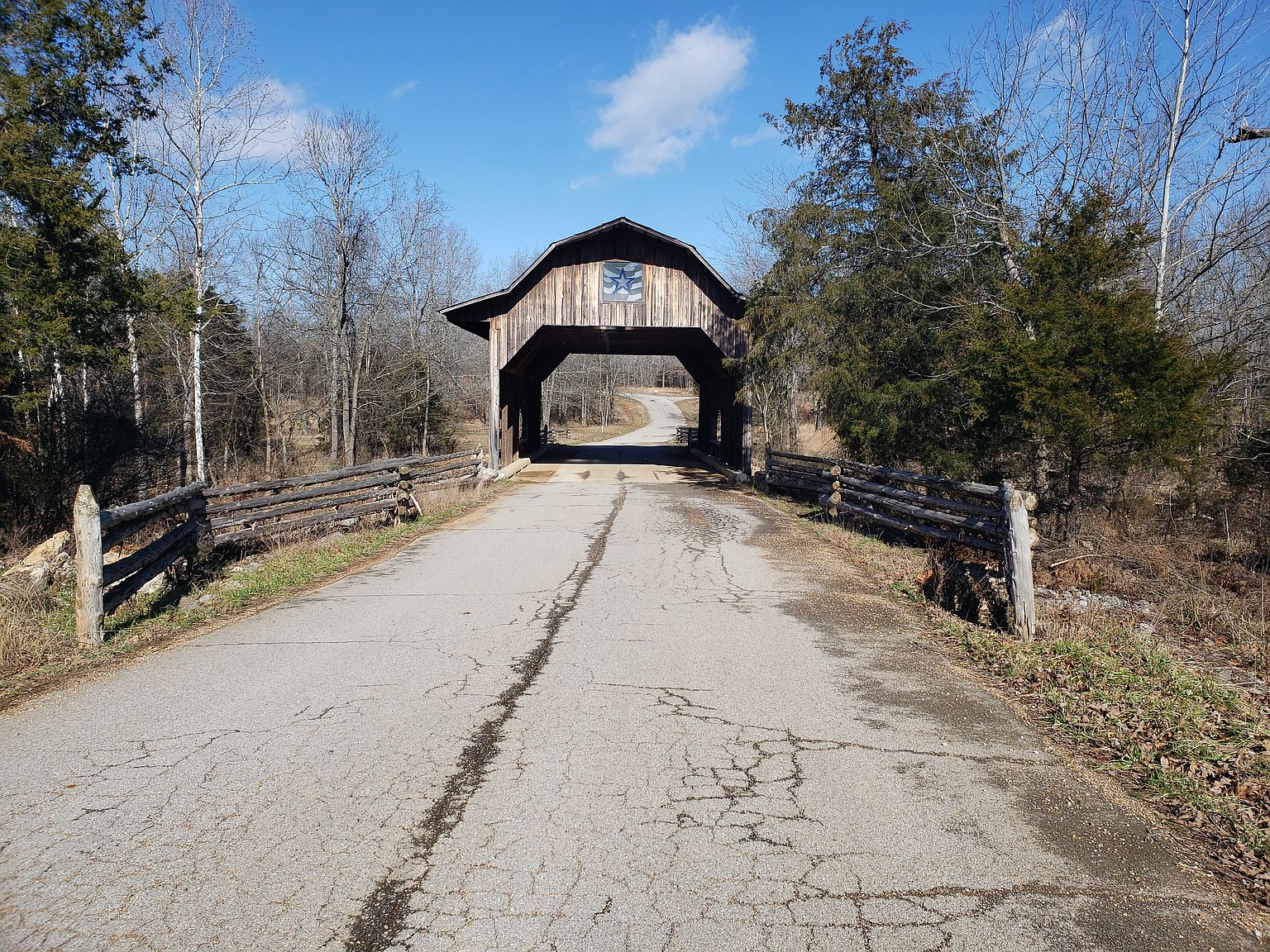 Goodwin Cv, Ash Flat, AR 72513 | Zillow