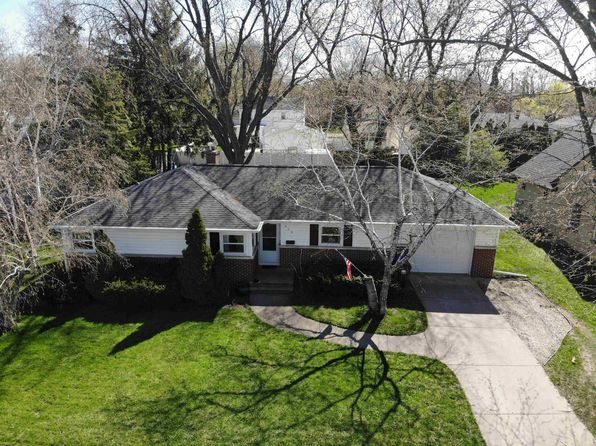Neenah WI Real Estate - Neenah WI Homes For Sale | Zillow