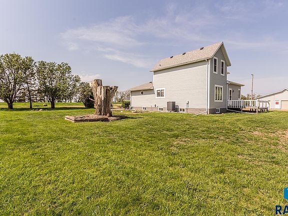 44895 225th St, Ramona, SD 57054 | Zillow