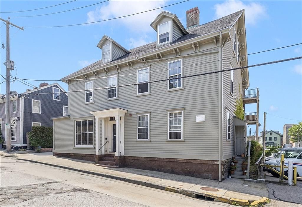 27-29 Franklin St, Newport, RI 02840 | Zillow