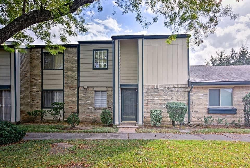 7016 S Dairy Ashford Rd, Houston, TX 77072 | Zillow