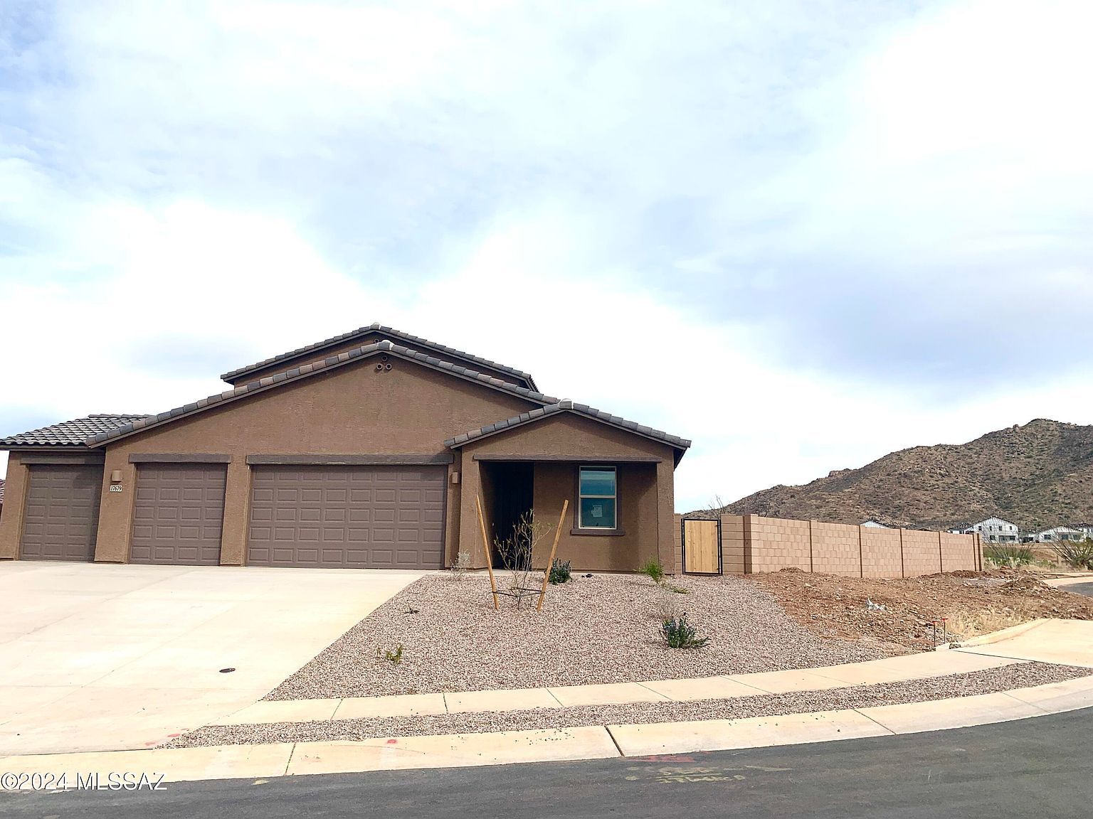 17679 S Grassland Way S, Vail, AZ 85641 | Zillow