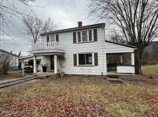 462 Gracey Rd, East Freedom, PA 16637 | MLS #PABR2014860 | Zillow