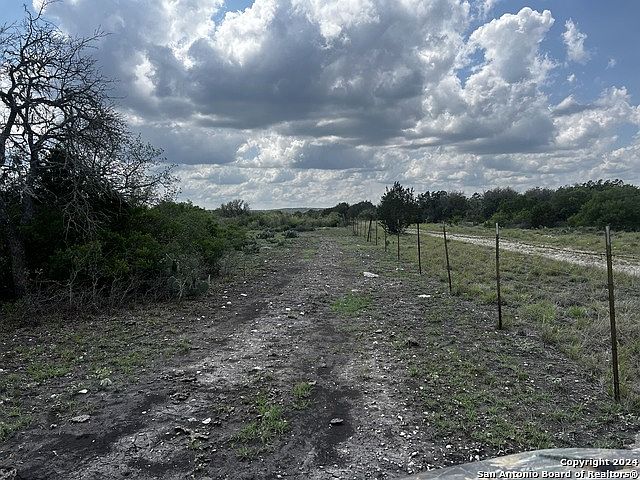 191 LEONA RANCH RD, Brackettville, TX 78832 | MLS #1800485 | Zillow