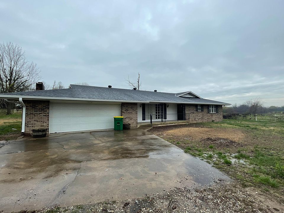 274 S 48th St, Springdale, AR 72762 | Zillow