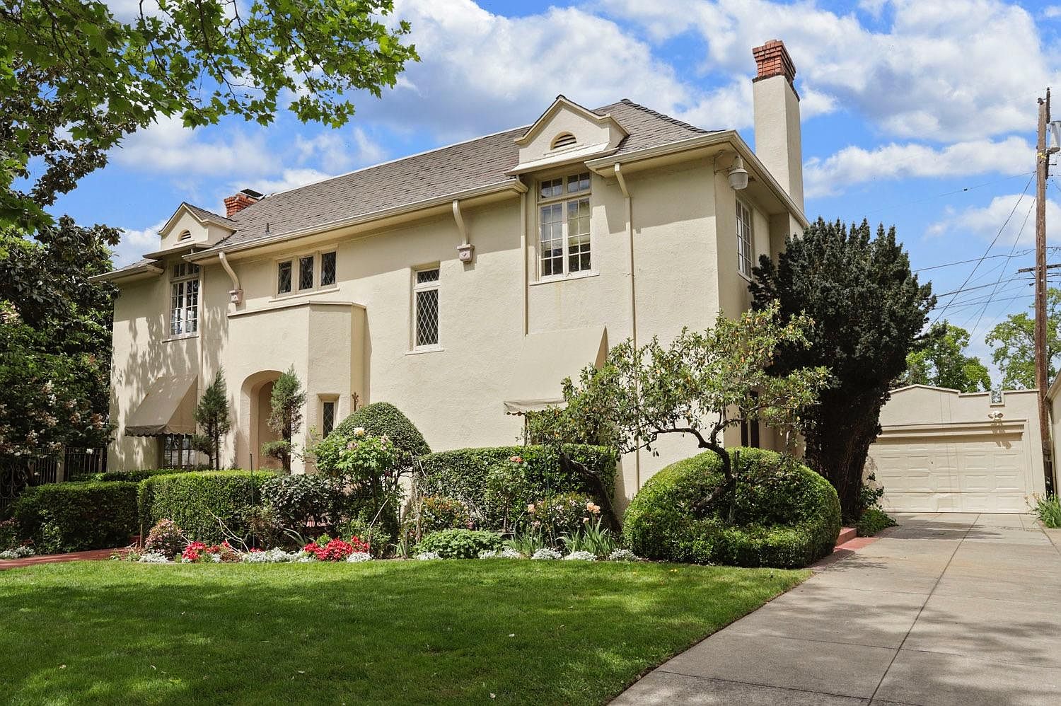 145 W Pine St, Stockton, CA 95204 | Zillow