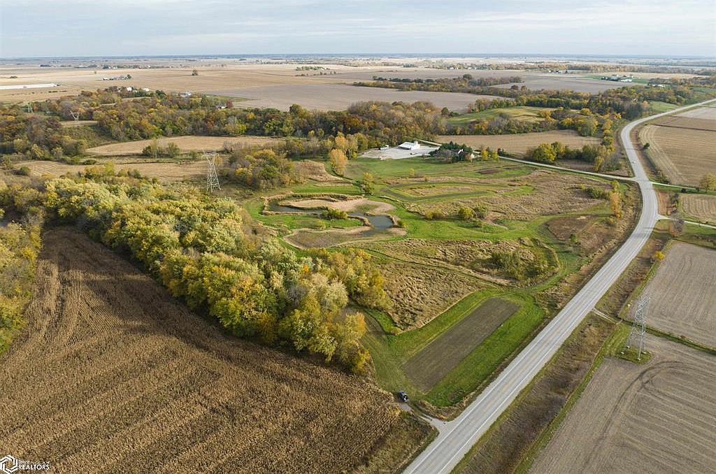 2491 122nd St, Moscow, IA 52760 | MLS #6312904 | Zillow