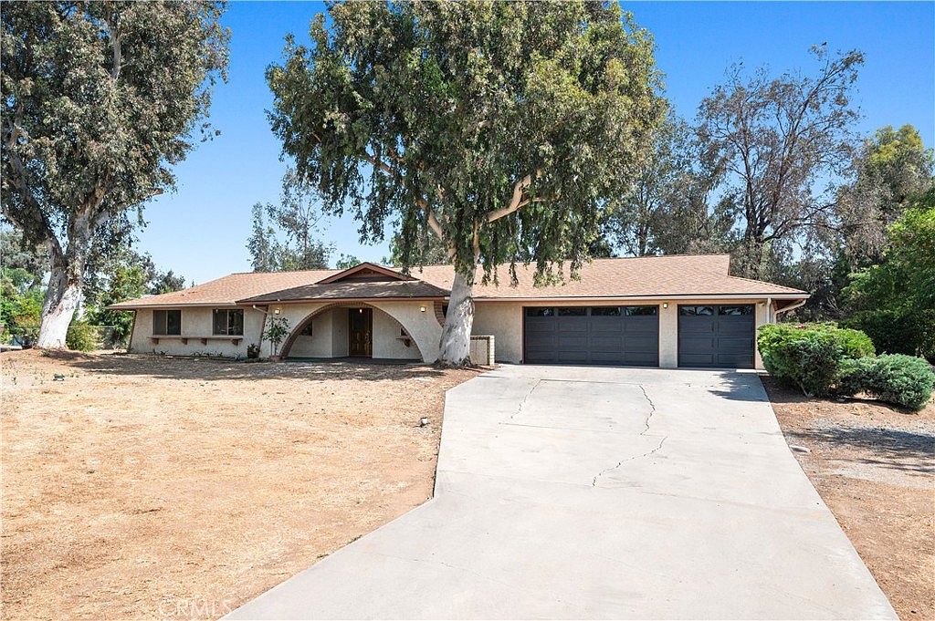18561 Bert Rd, Riverside, CA 92508 | Zillow