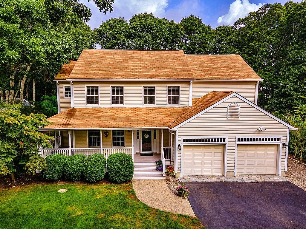 70 Terry Lou Ave, East Falmouth, MA 02536 | MLS #73158673 | Zillow