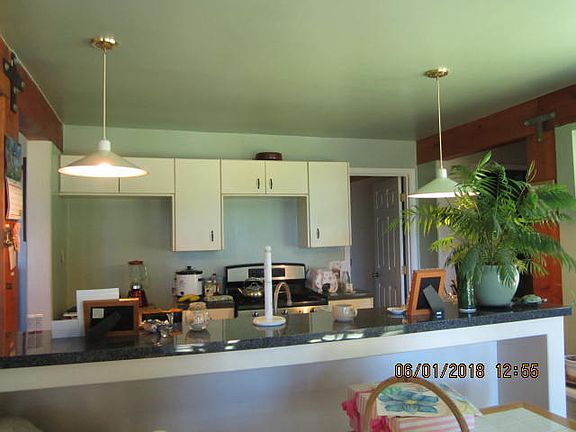 955 Spring Rd, Whitethorn, CA 95589 | Zillow