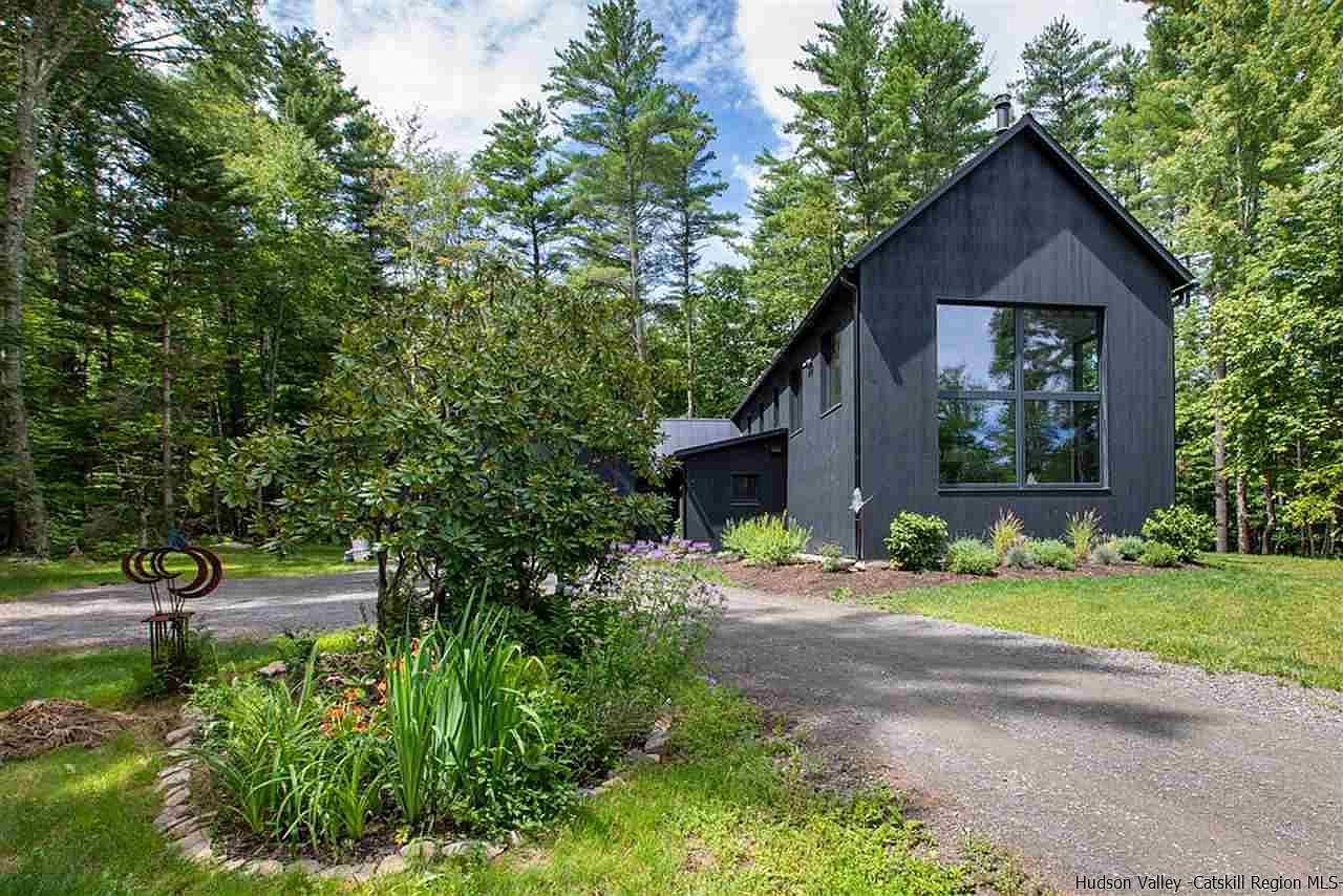 607 Cooper Lake Rd, Shady, NY 12409 | Zillow
