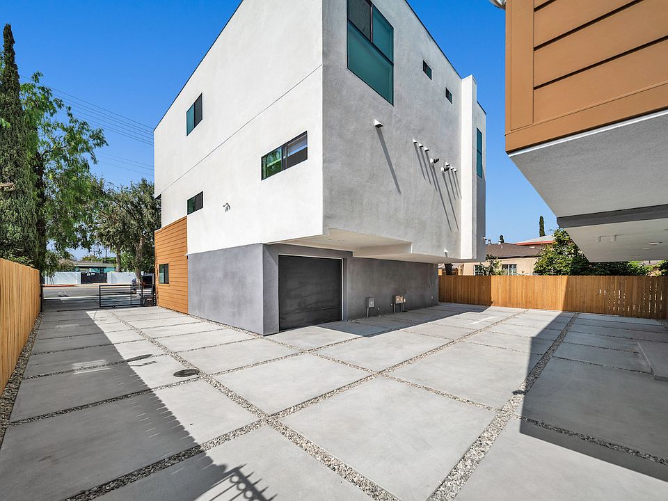11516 Victory - 11516 Victory Blvd North Hollywood CA | Zillow