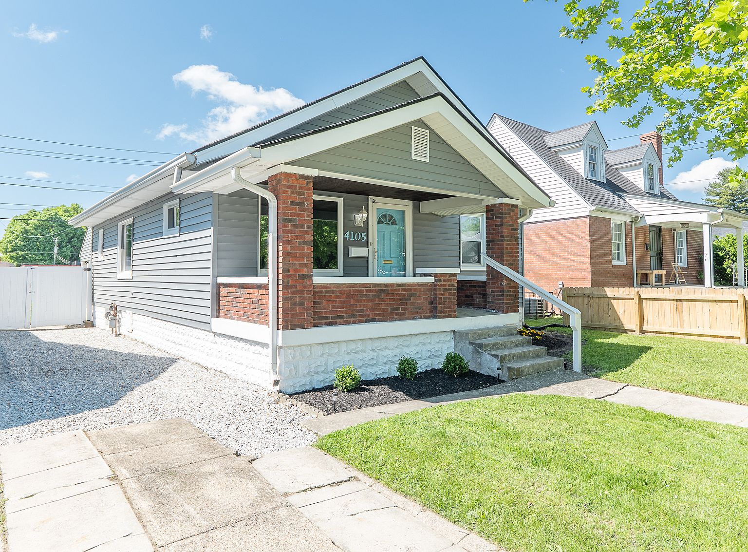 4105 E 11th St, Indianapolis, IN 46201 | Zillow