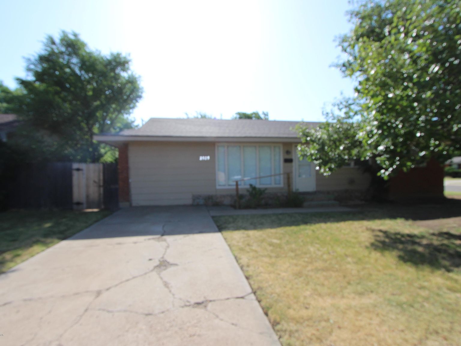 2325 Bell St, Amarillo, TX 79106 | Zillow