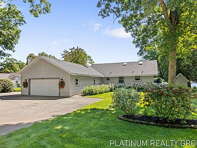 2789 Lakeshore Rd, Twin Lake, MI 49457 | Zillow