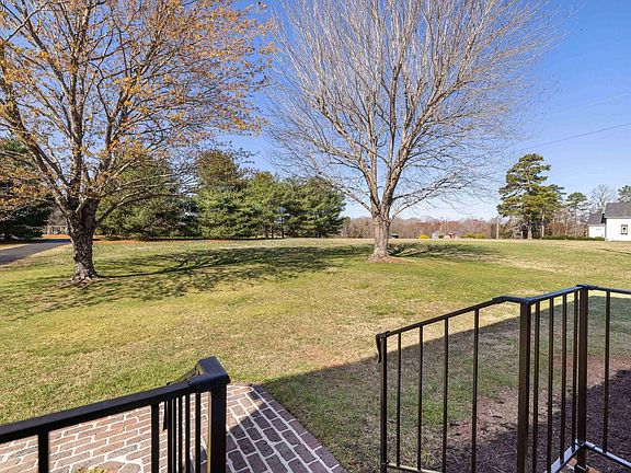 7928A Howardsville Rd, Howardsville, VA 24562 | MLS #662455 | Zillow