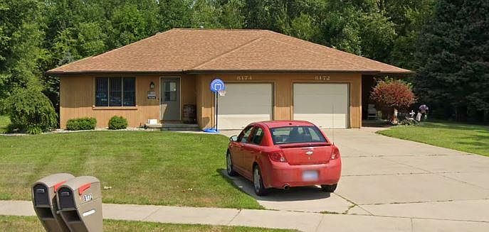 8172 Shields Dr, Saginaw, MI 48609 | Zillow