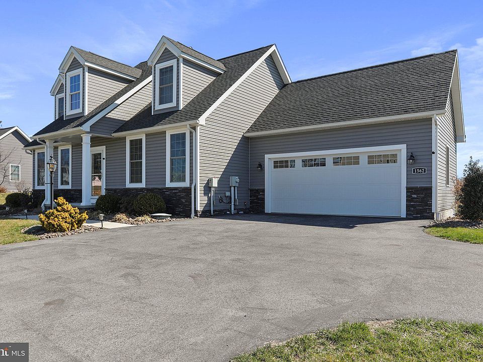 1562 Warm Spring Rd, Chambersburg, PA 17202 | Zillow