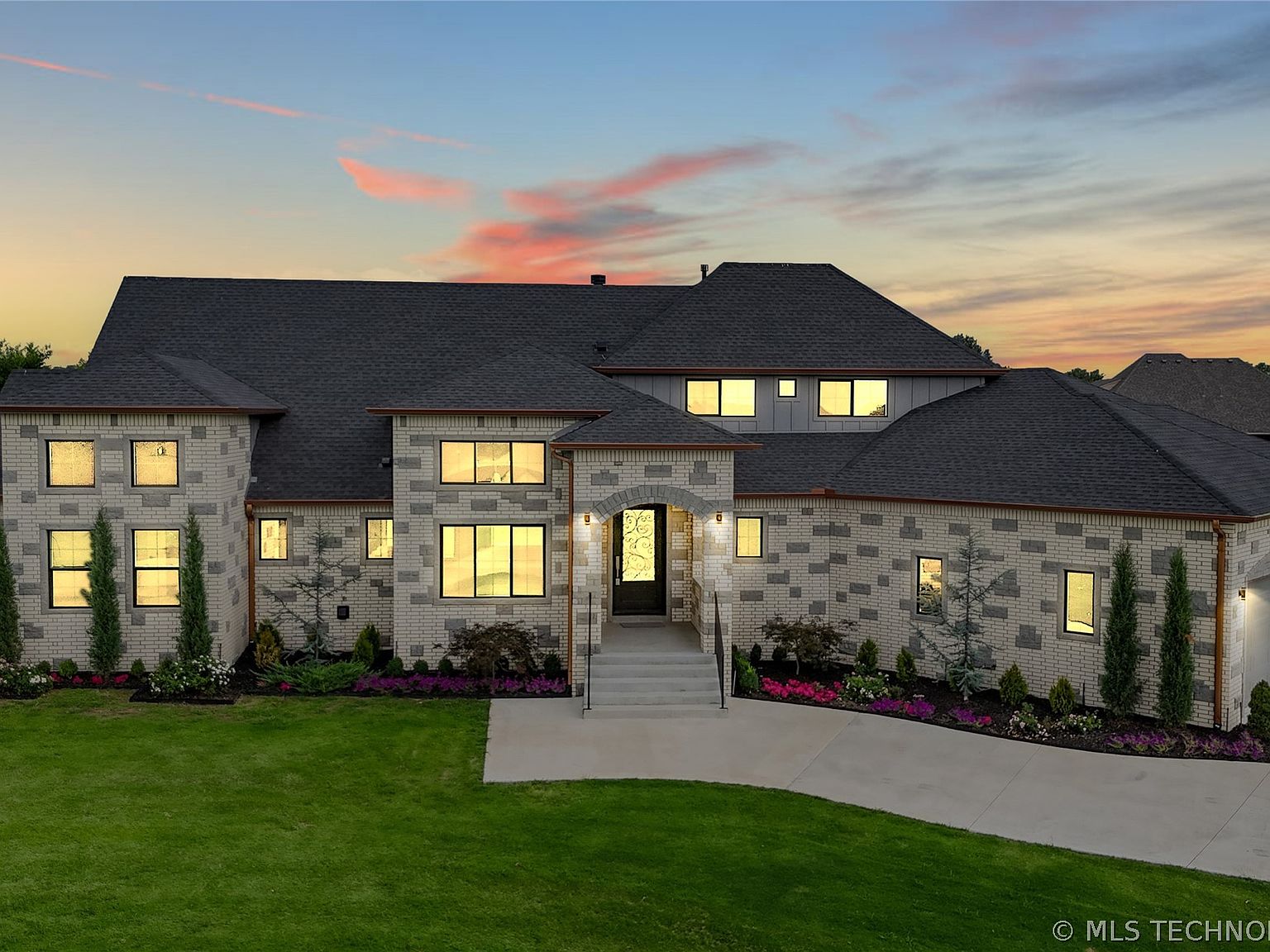 10068 E Ratliff Dr, Claremore, OK 74017 | Zillow