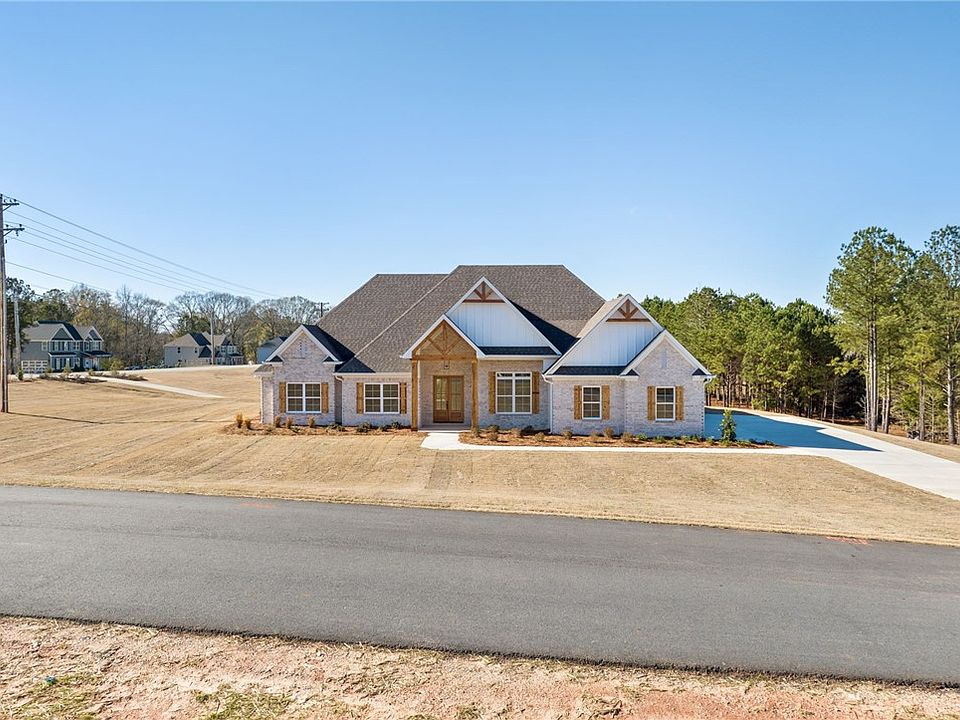 3506 Tyler Ct, Opelika, AL 36801 | Zillow