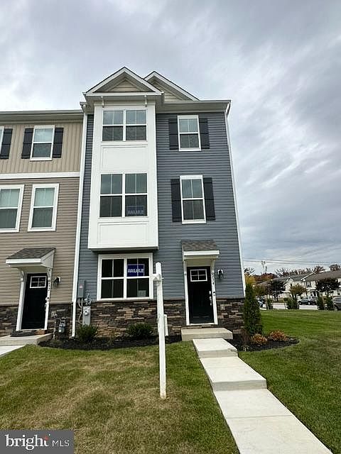 41 Cardinal Ct, Essex, MD 21221 | Zillow