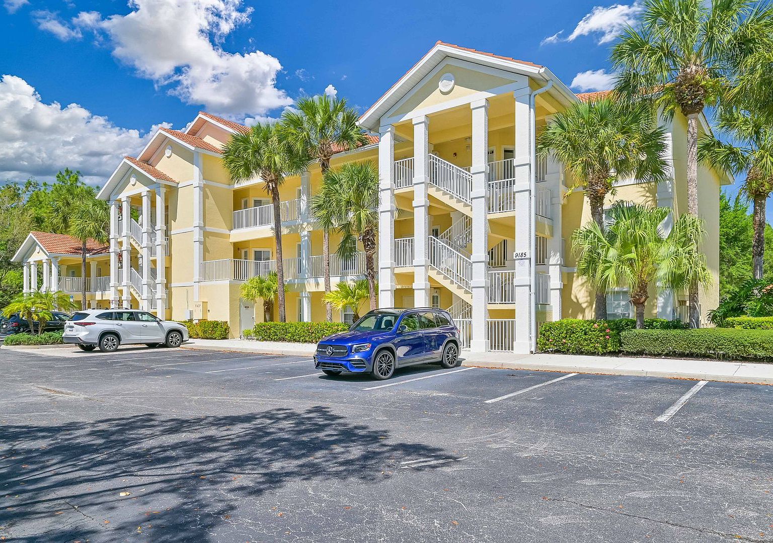 9185 Celeste Dr UNIT 205, Naples, FL 34113 | Zillow
