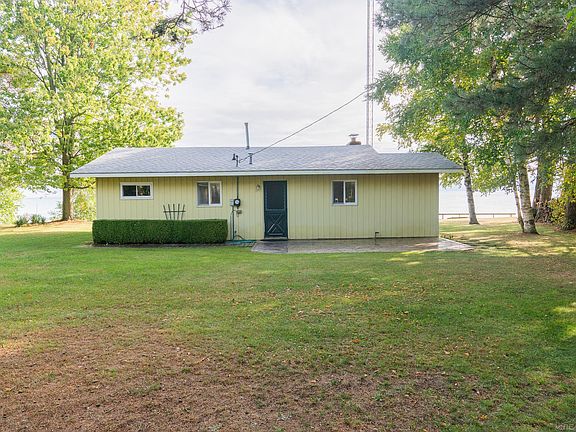 3894 N Lakeshore Rd, Deckerville, MI 48427 | MLS #50108469 | Zillow