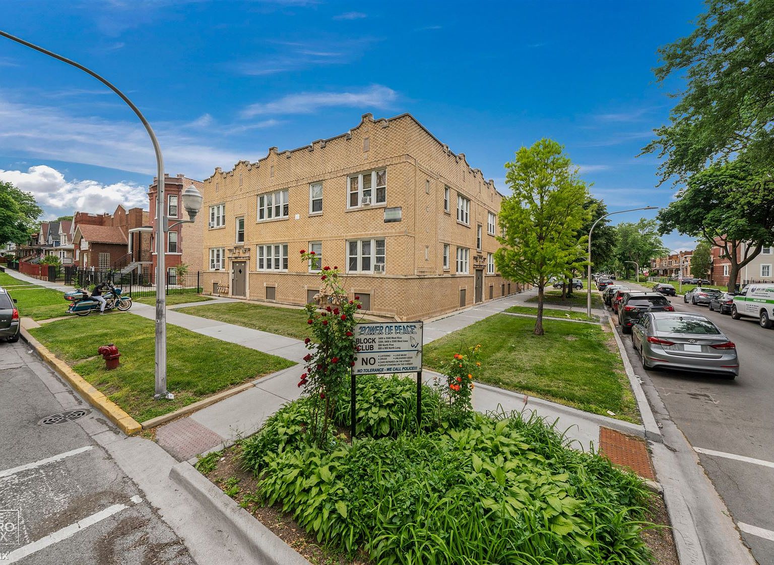 5402 W Rice St, Chicago, IL 60651 | Zillow