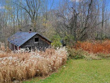 4320 Geano Beach Rd, Little Suamico, WI 54141 | Zillow